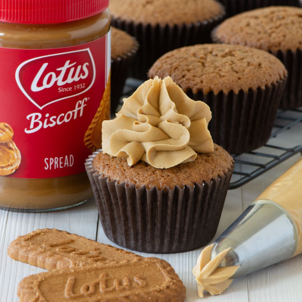 Biscoff Buttercream - Charlotte's Lively Kitchen